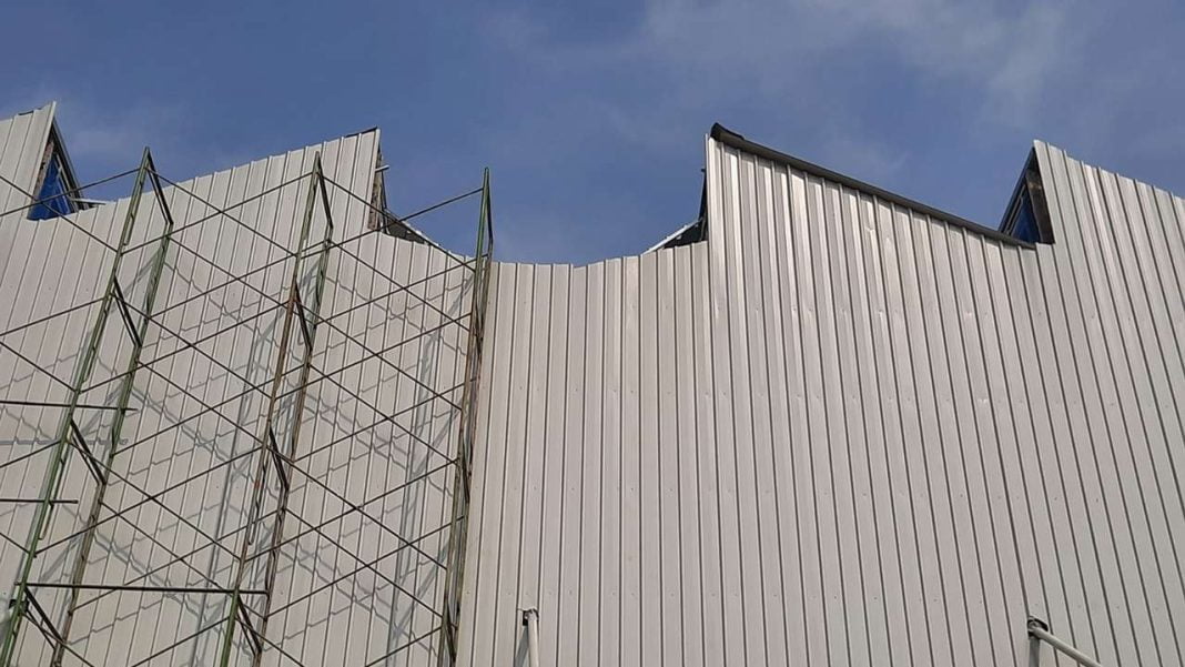 Pemasangan Rangka Dan Cladding – GMS Bangunan